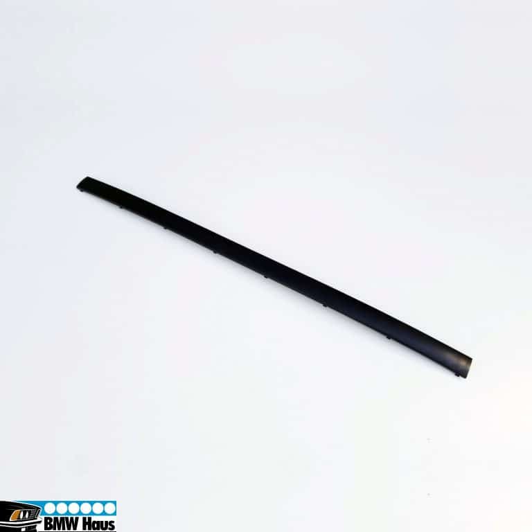 Moldura trasera central defensa E36 - BMW Haus